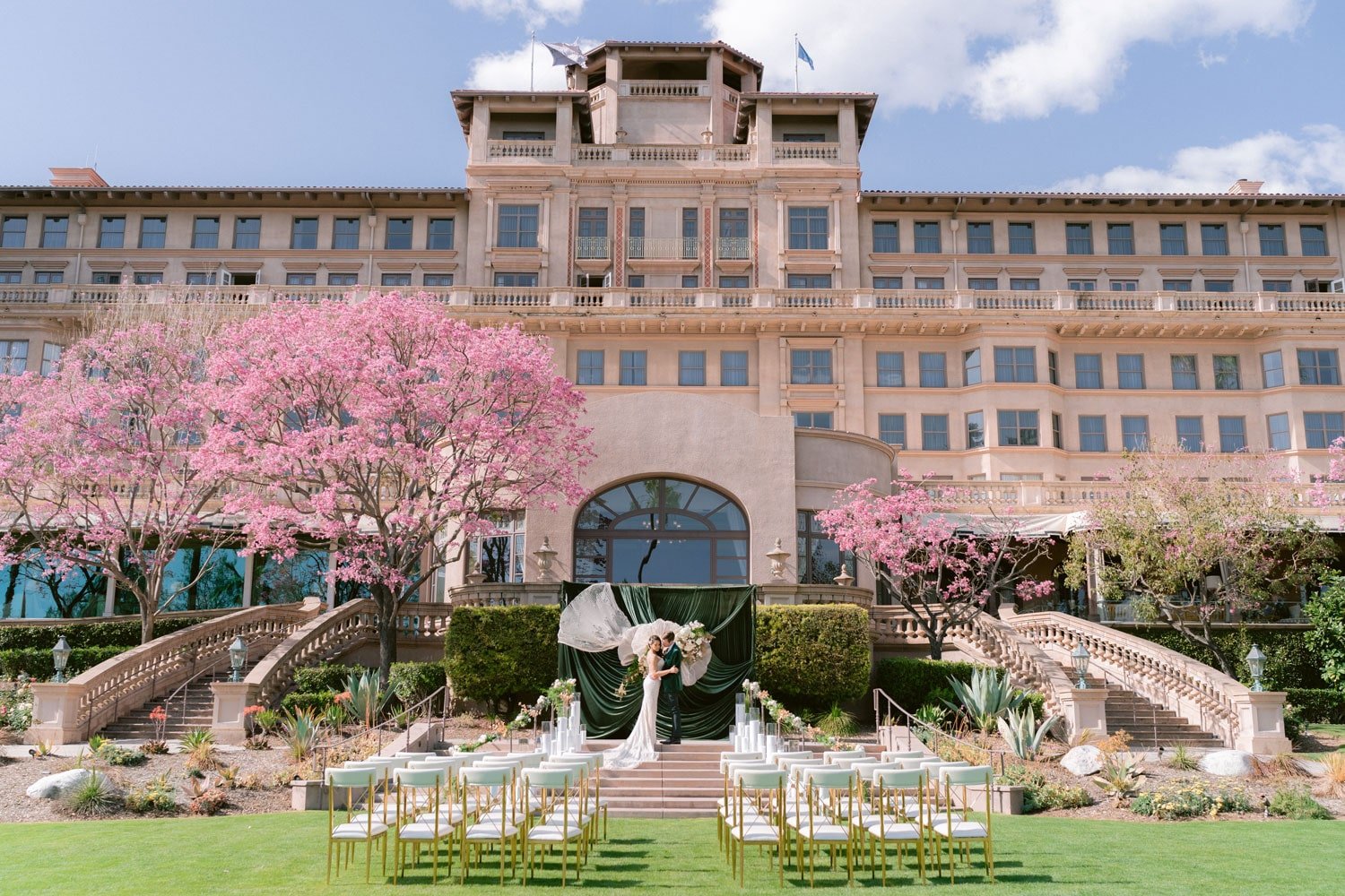 Photos & Inspiration Galleries | Inside Weddings