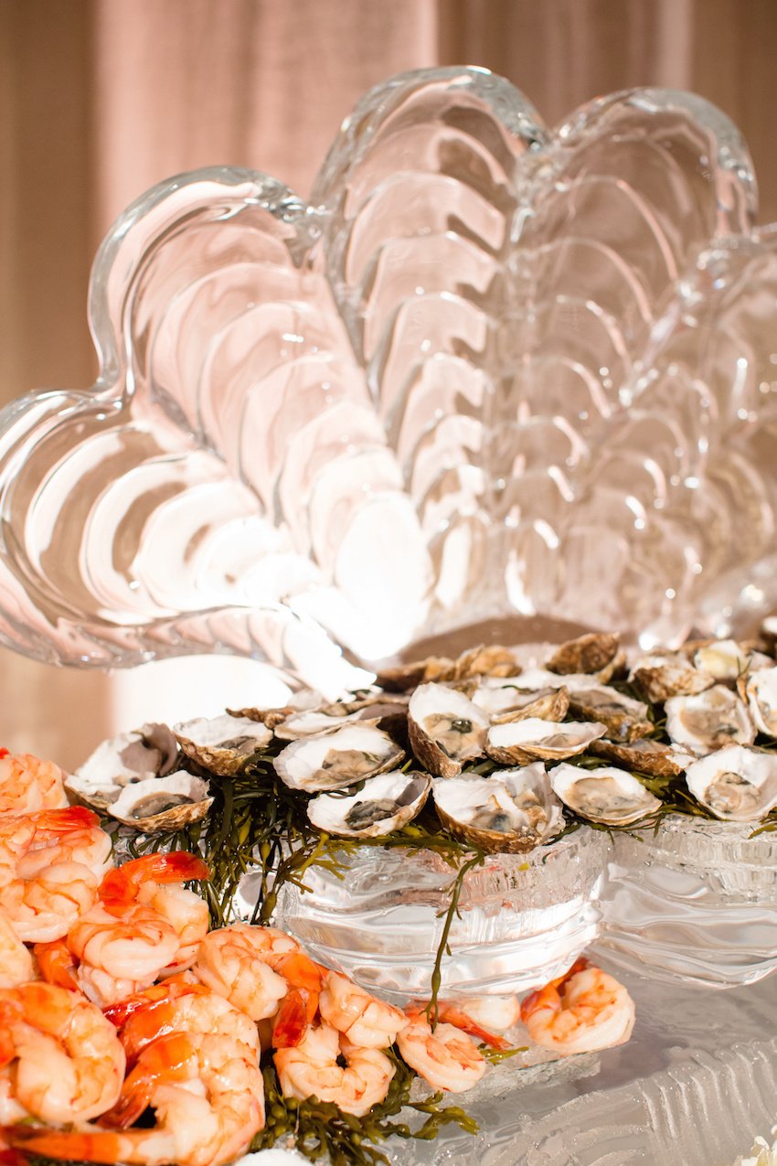 Seafood on Ice Sculpture Shell