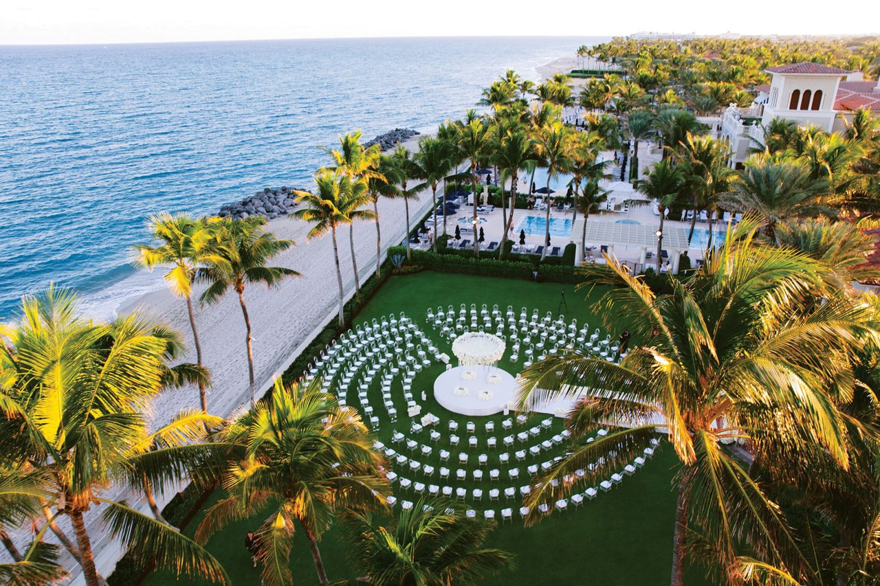 In-the-Round Ceremony at The Breakers Palm Beach