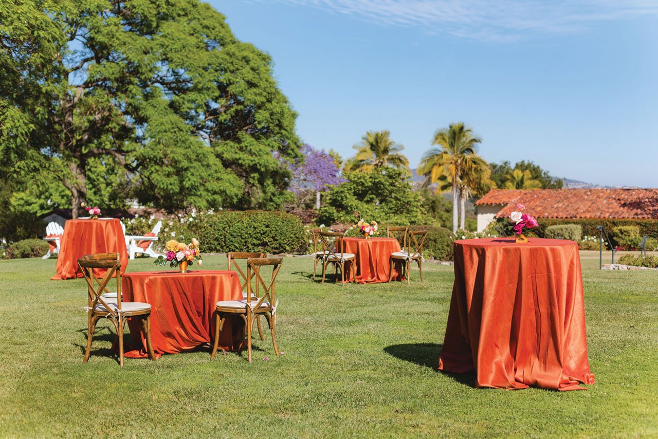 Rust Cocktail Table Linens on Lawn