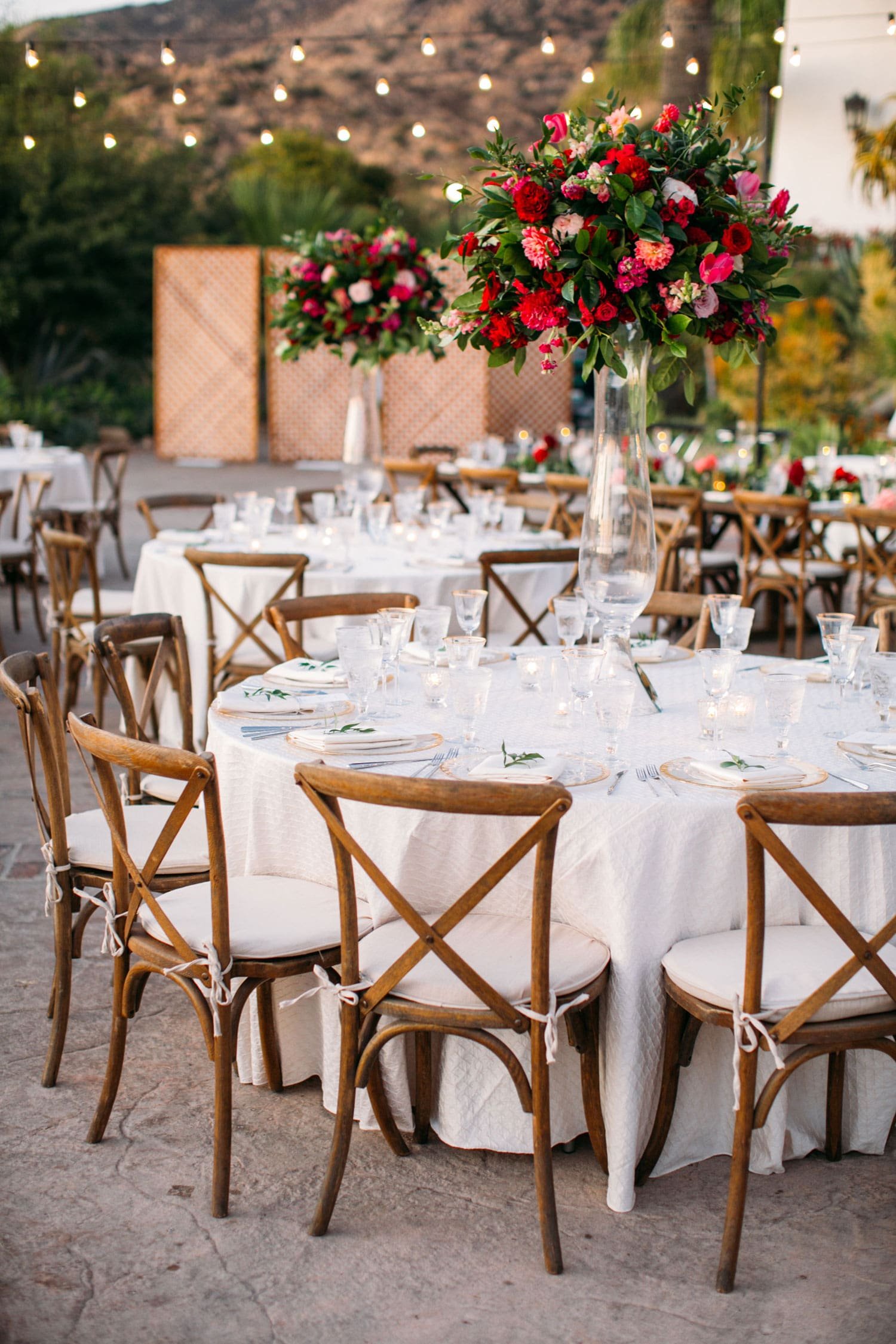 Round Wedding Table with Wood X-Back Chairs