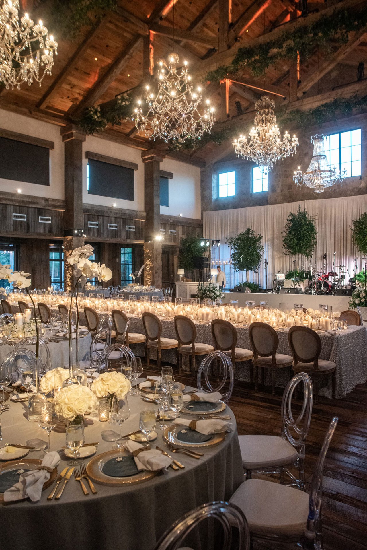 Neutral Garden Wedding Reception Design