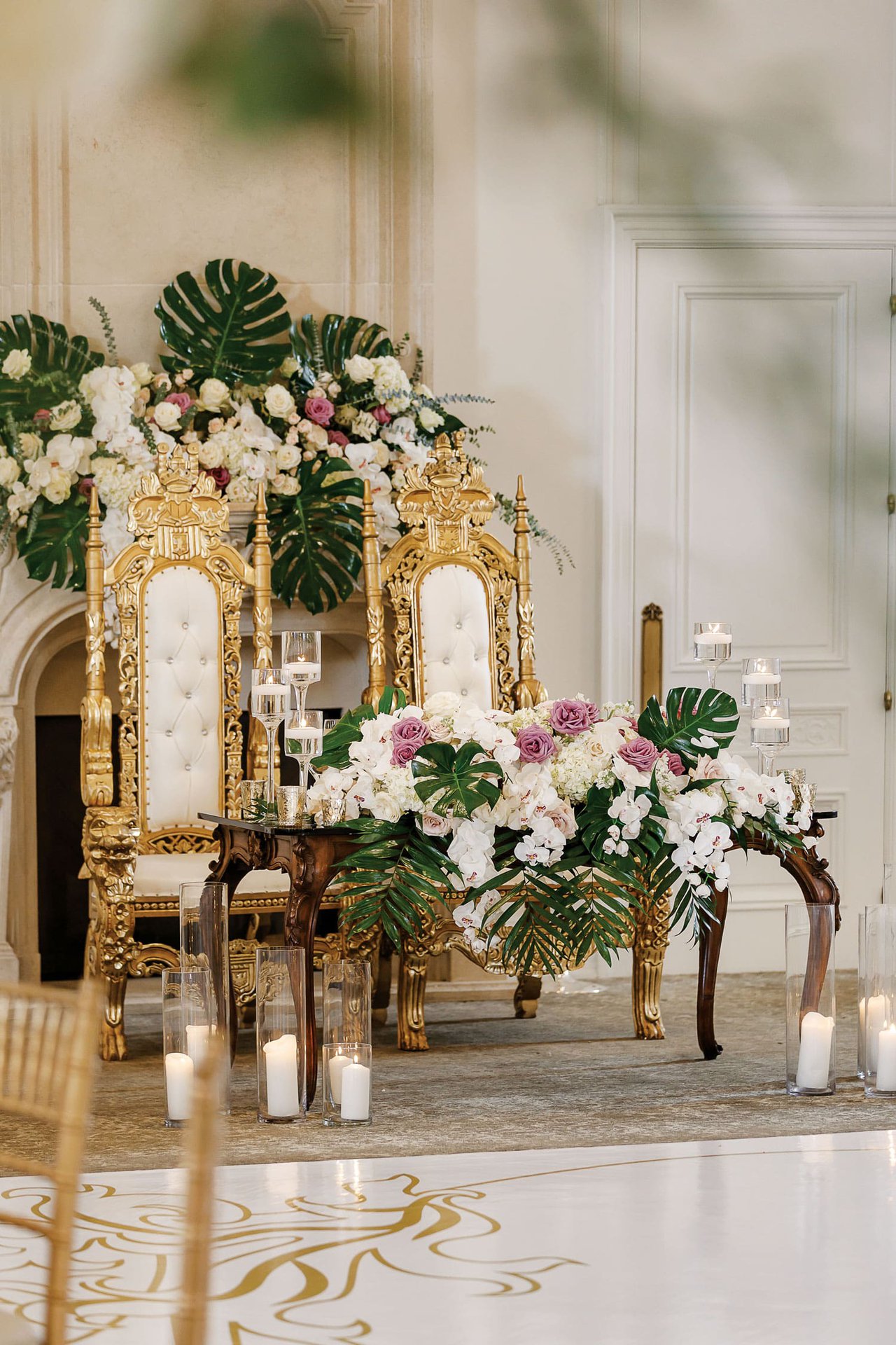 Royal Wedding Sweetheart Table with Thrones
