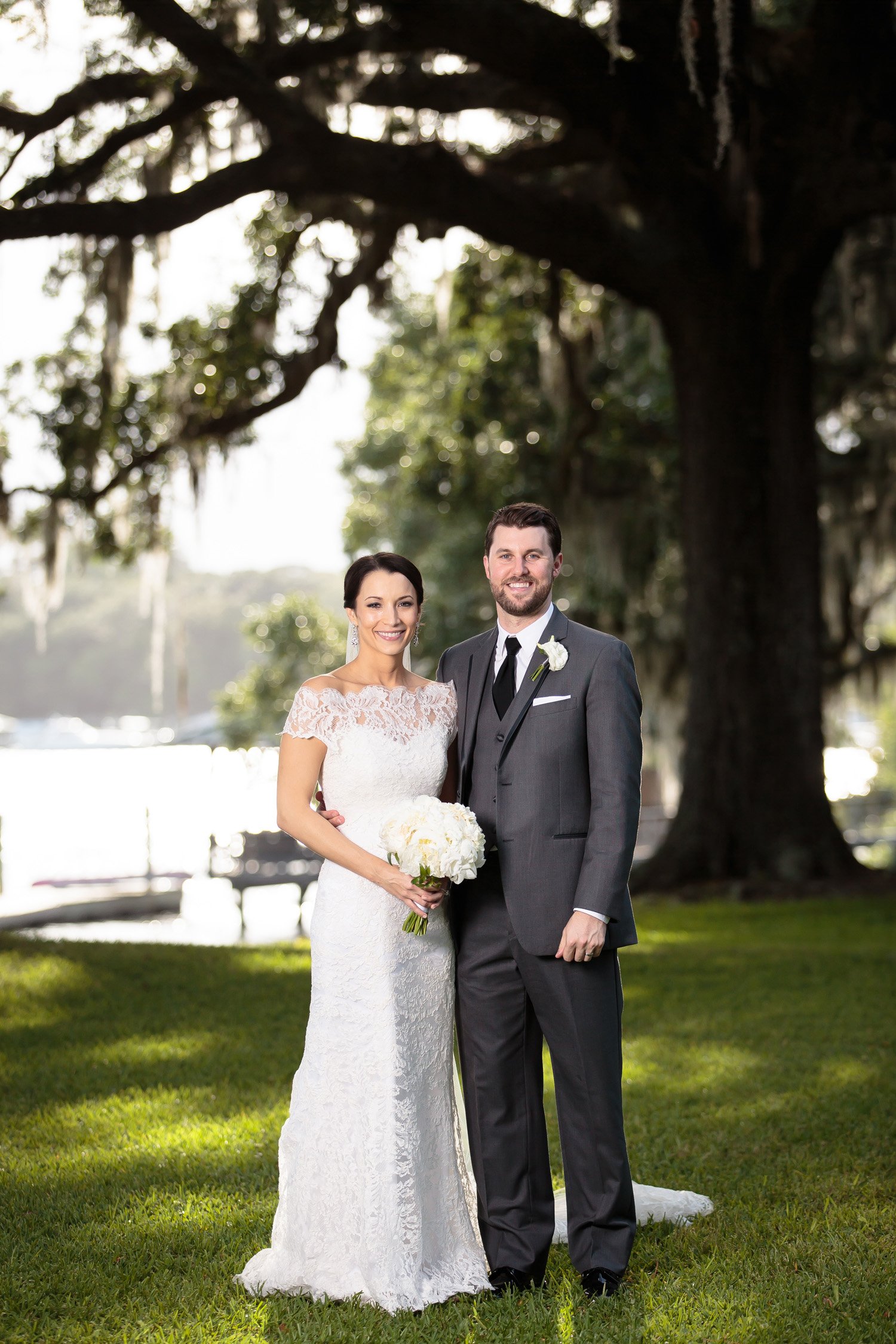 Bride and Groom in Savannah