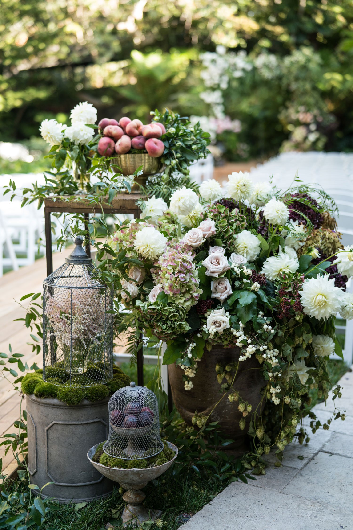 "Tuscany Meets Rustic California" Outdoor Wedding Under the Stars ...