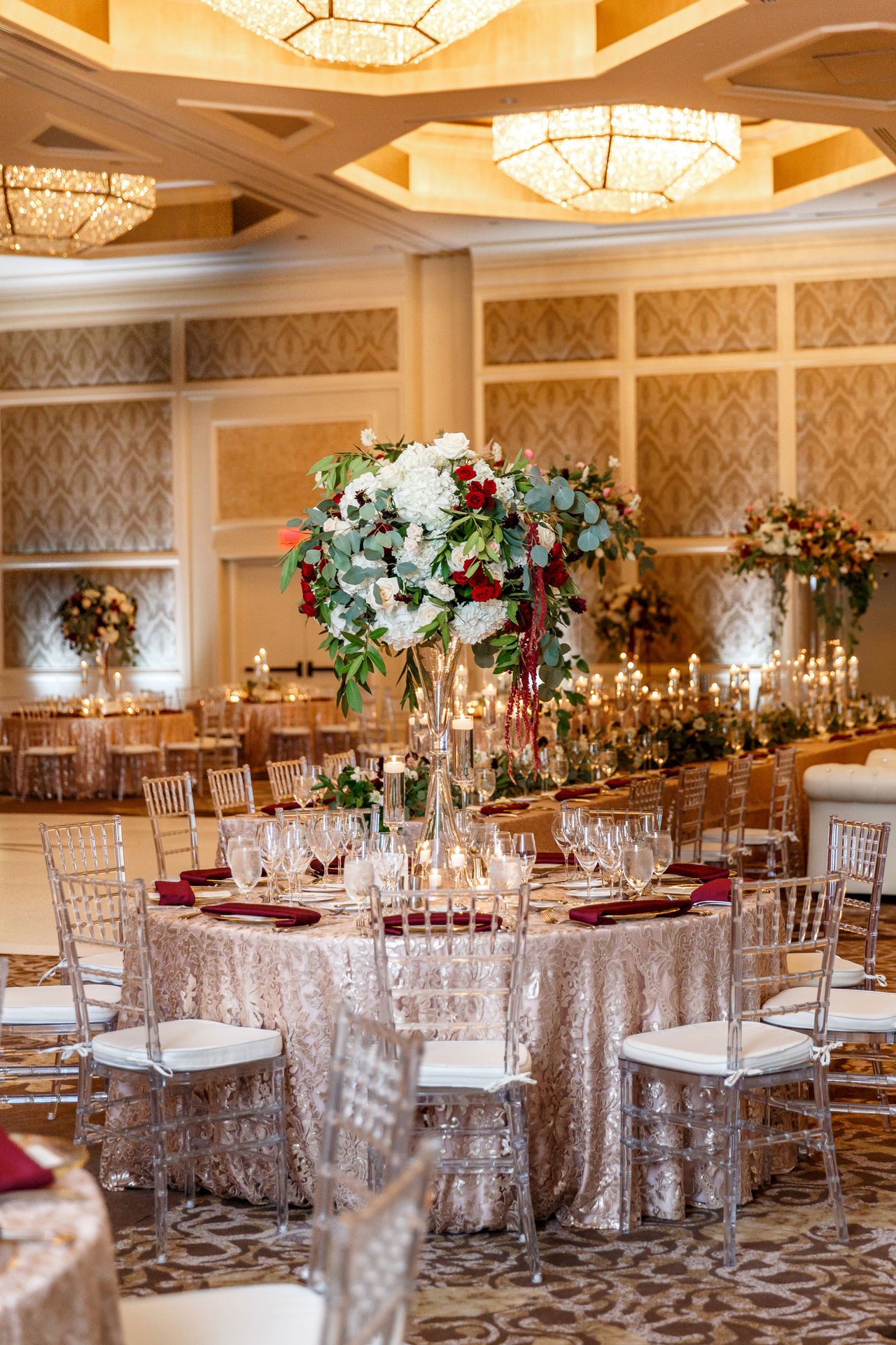 Fall-Inspired Ballroom Wedding Décor