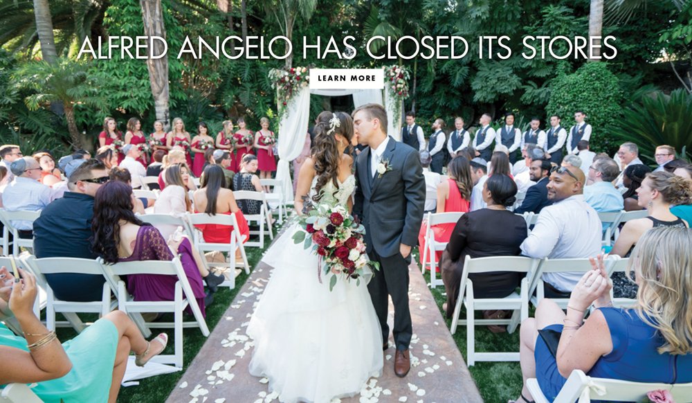 7 Gorgeous Ideas for Wedding Drink Stations