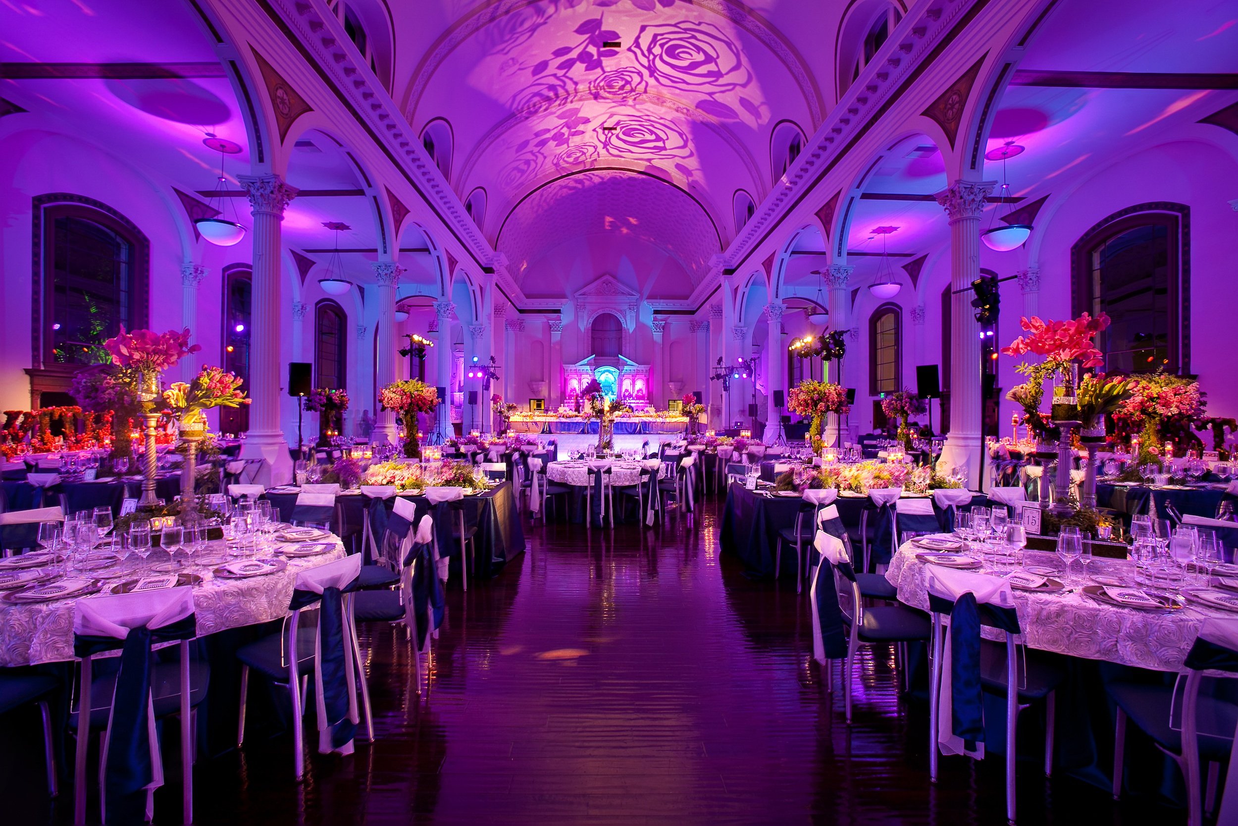 Wedding Catering - Tray-Passed Wedding Food - Inside Weddings