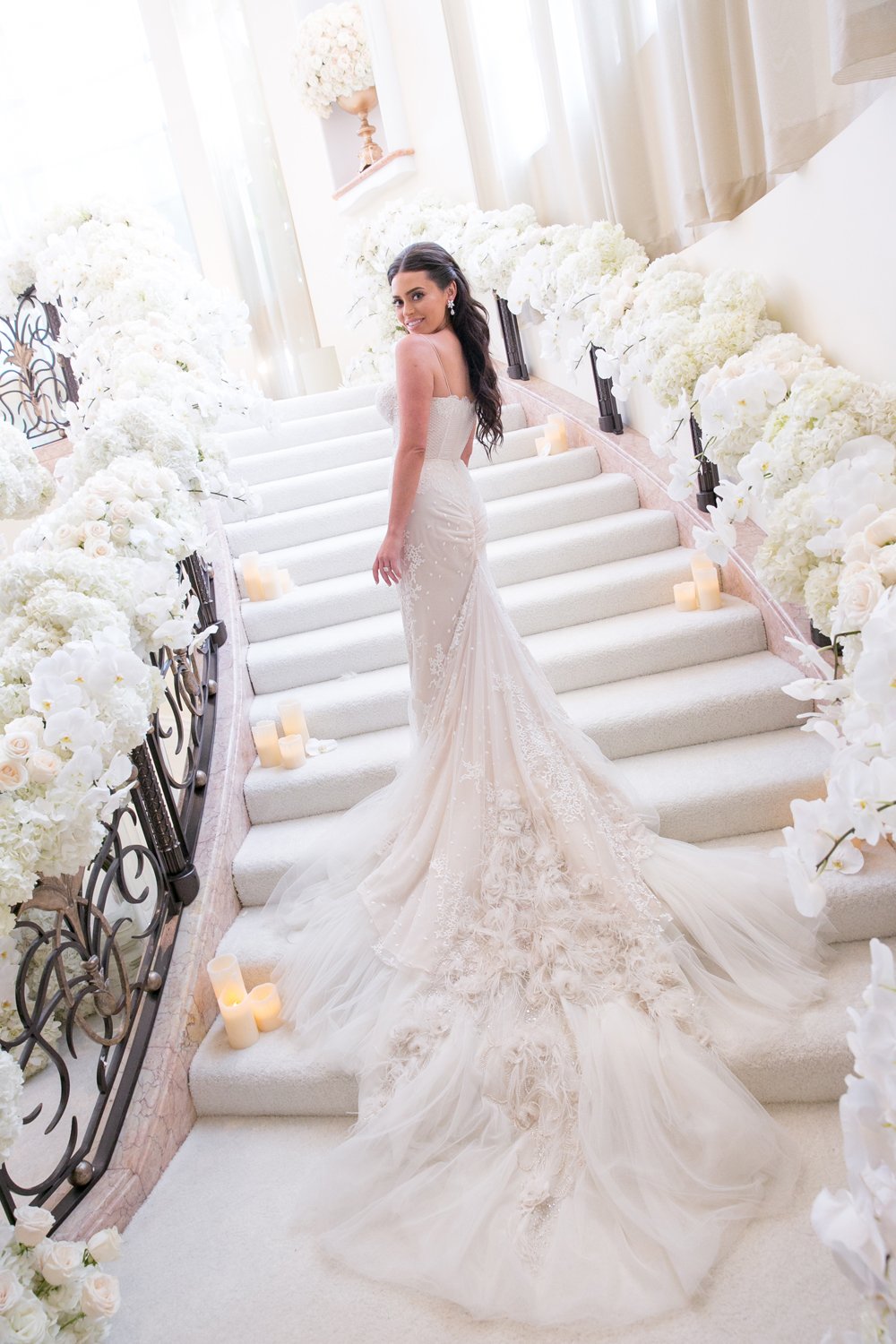 A Music Executive's Opulent Ivory & Gold Wedding in Beverly Hills ...