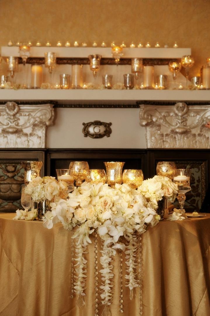 Golden Sweetheart Table